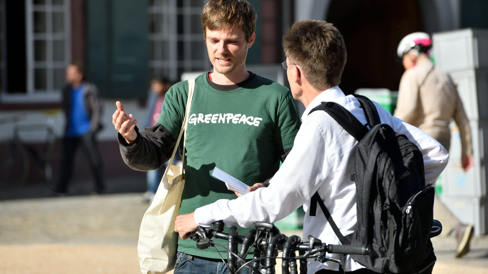 Informieren, Werben und Plakatieren im öffentlichen Raum | Kanton Basel ...