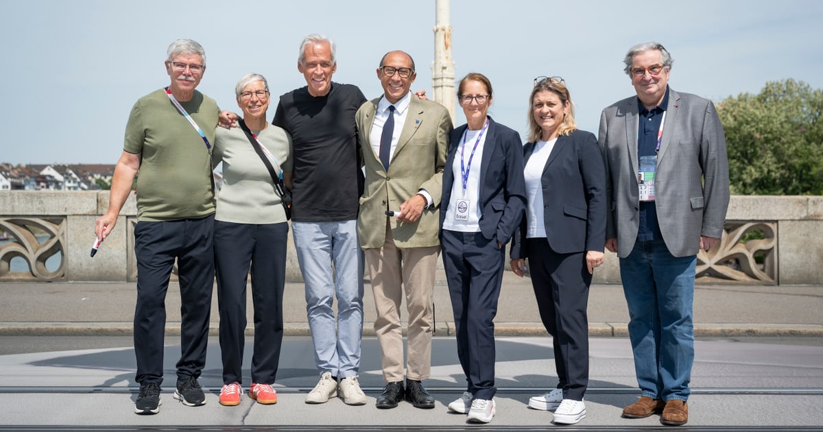 Ein Ball verbindet: Frankreich und Deutschland beim «Bridge Kick ...